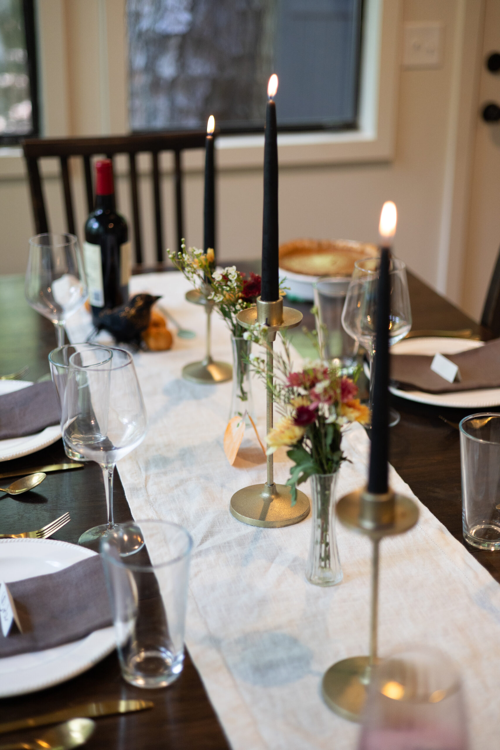 Classic Fall Tablescape - Kaitlyn and Kemily